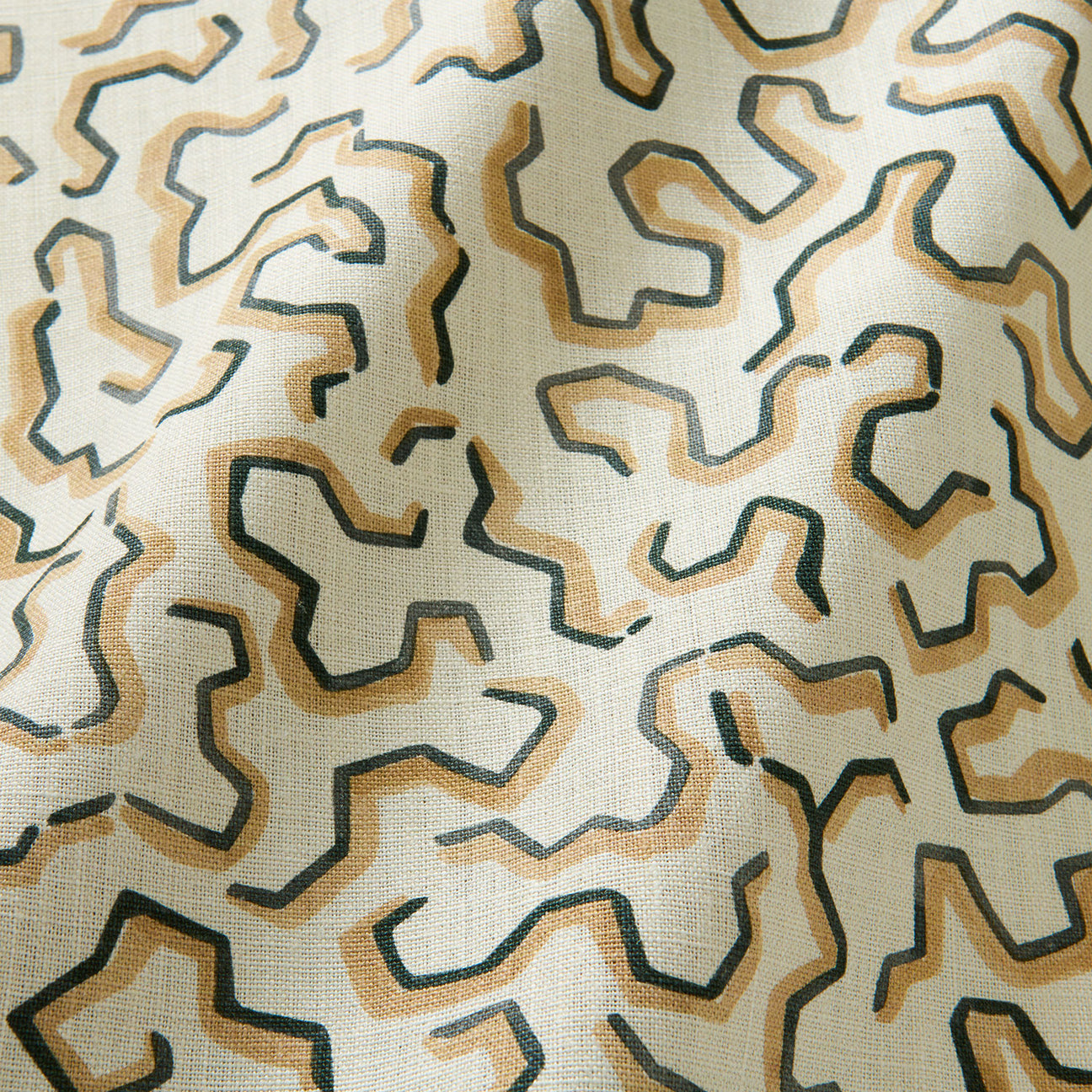 Scrunched – Grand Canyon | Printed Linen Fabric | Linwood