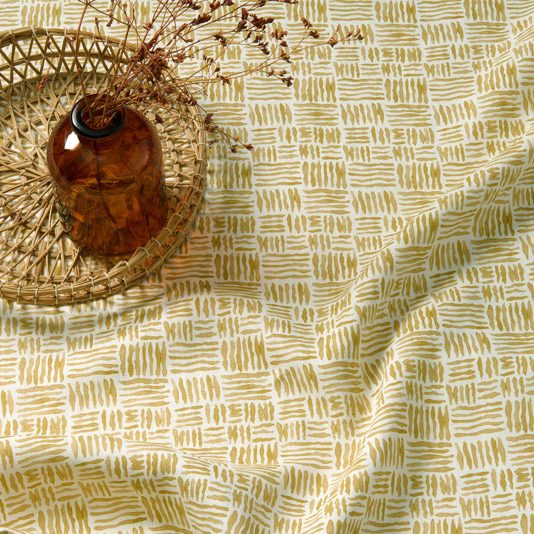 Trapeze – Seychelles | Printed Linen Fabric | Linwood