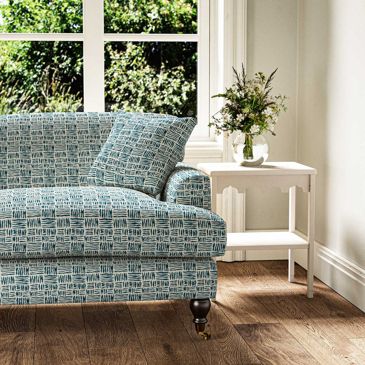 Trapeze – Maldives | Printed Linen Fabric | Linwood