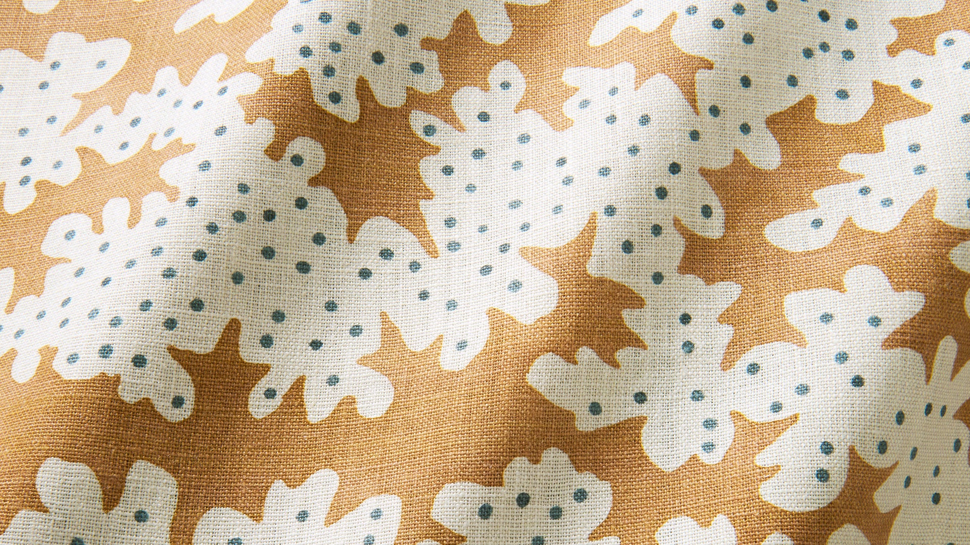 Linwood | Designer Fabrics | Luxurious Wallpapers & Cushions