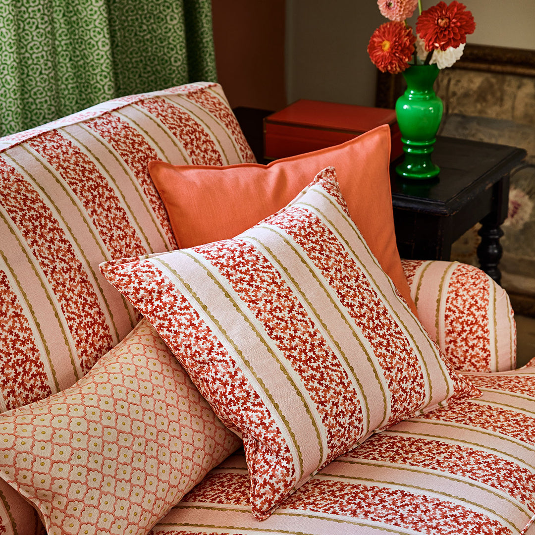 Garden Gate – Strawberry Mousse | Linen Fabric | Linwood